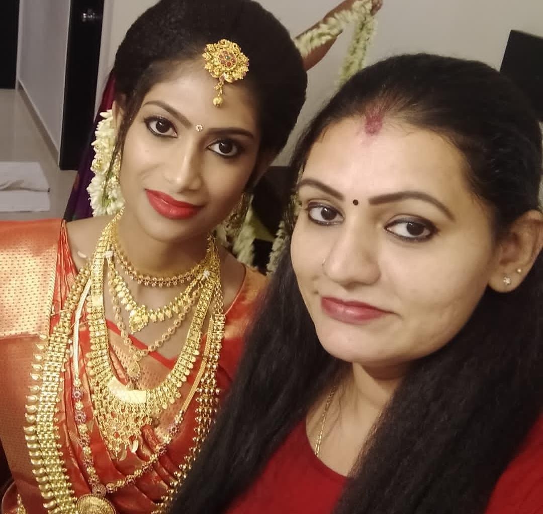 LACHOOS BEAUTY PARLOUR RAMANATUKARA - RAMANATUKARA